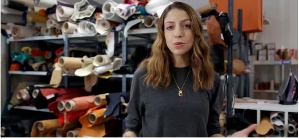 Together with Vogue, we discover how Hermès leather goods are born ...